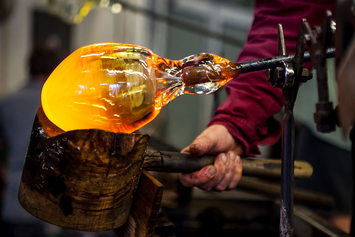 IGS Show – Celebrating the Bohemian Art Of Glassmaking | Detail dotazu